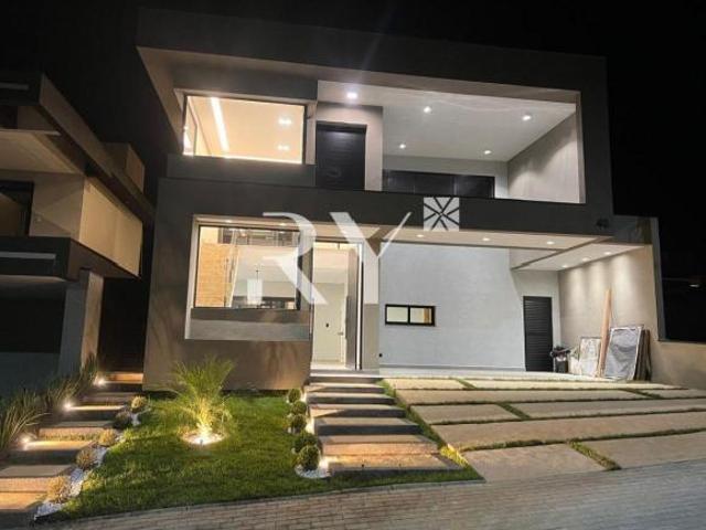 Sobrado Condomínio Santa Mônica Caçapava 3 Dormitórios Piscina 190m²