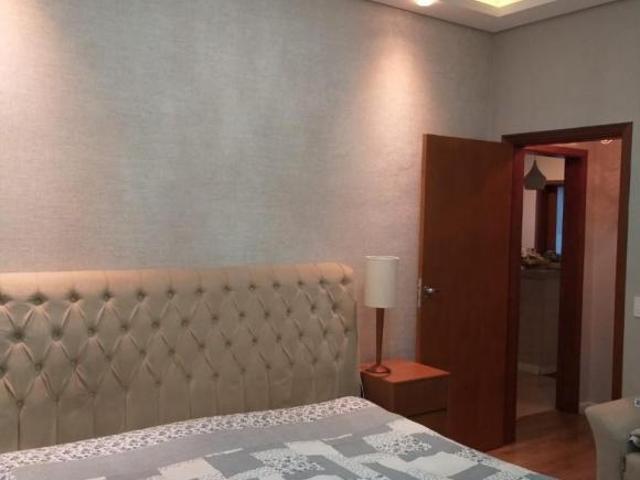 SOBRADO CONDOMINIO PORTAL DOS IPES