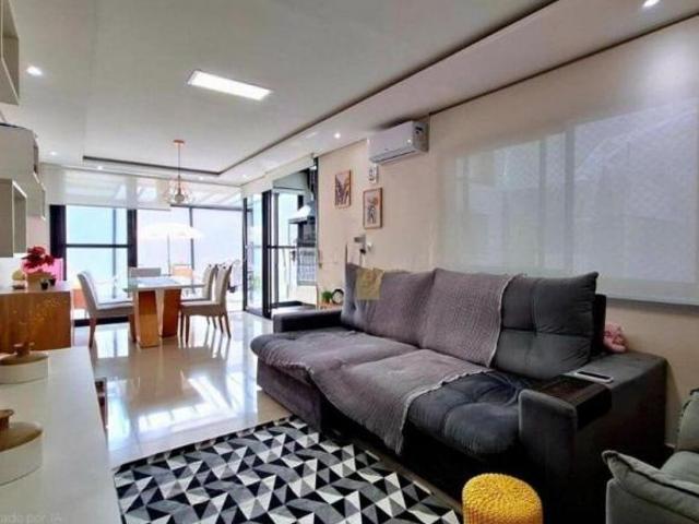 SOBRADO CONDOMINIO PERTO DO THE SQUARE 3 DORMITORIOS 1 SUITE COM 4 VAGAS