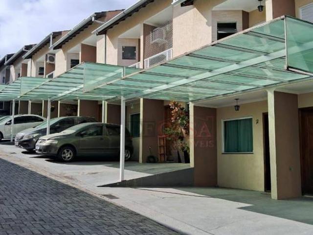 sobrado condominio taruma