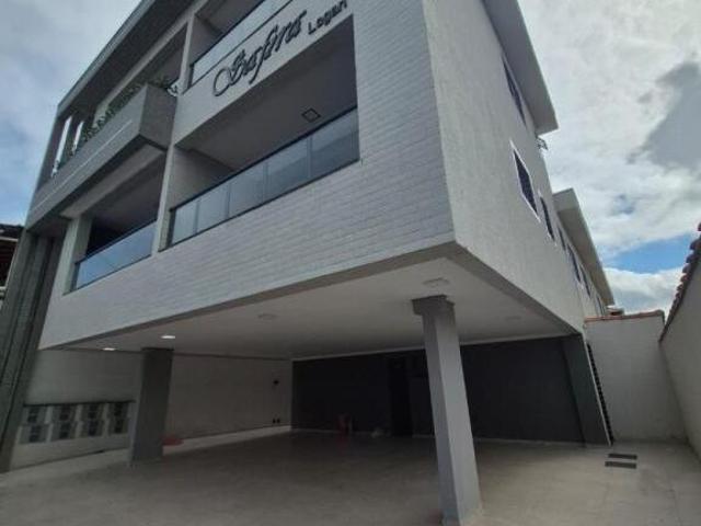 Sobrado Confortável à Venda no Sítio do Campo, Praia Grande 2 Quartos
