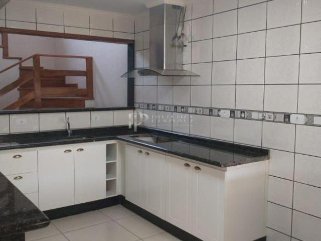 SOBRADO CONJ HABITACIONAL ALEXANDRE URBANAS
