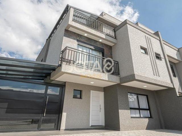 Sobrado Contemporâneo Alto Padrão J8