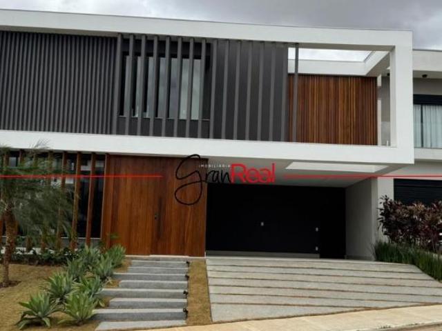 Sobrado Contemporâneo Novo no Condomínio Residencial Maria Dulce em Indaiatuba