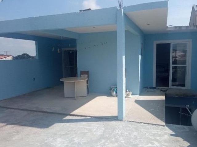 Sobrado contendo 3 dormitórios sendo 1 suíte, sala com copa, cozinha, 2 banheiros, lavanderia e gara