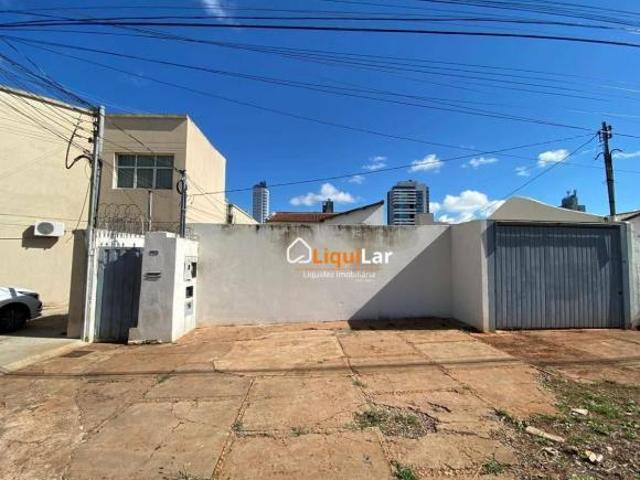Sobrado Dupla Aptidão Próximo ao Shopping CG