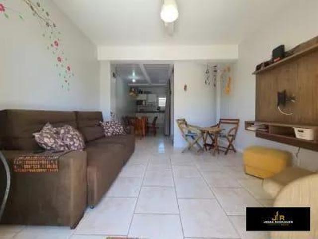 Sobrado/ Duplex 2 Dormitórios Bairro Zona Nova