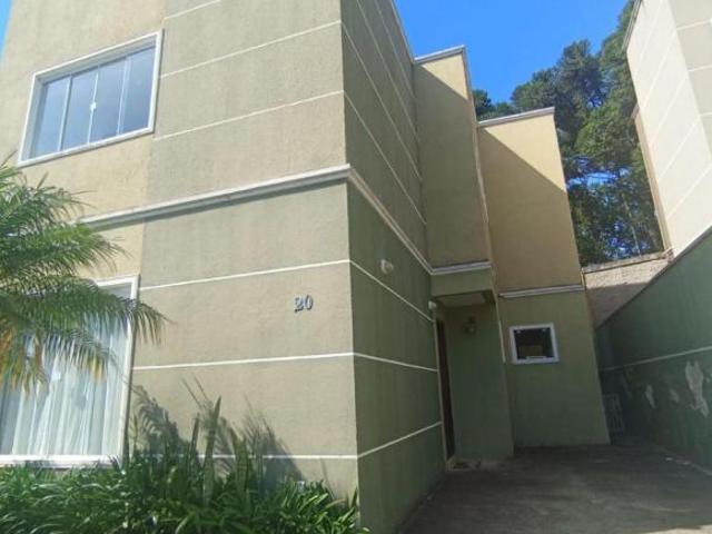 Sobrado Duplex 3 quartos em Condomínio Fechado – Santa Cândida