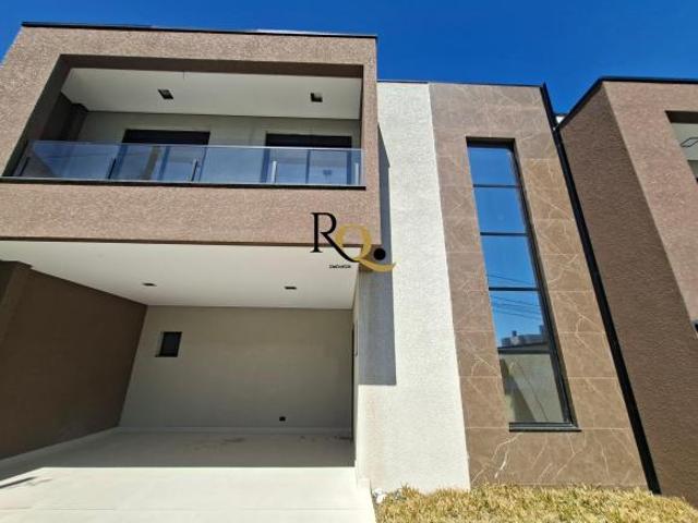 SOBRADO DUPLEX ALTO PADRÃO 3 QUARTOS 1 SUÍTE BAIRRO BONECA DO IGUAÇU