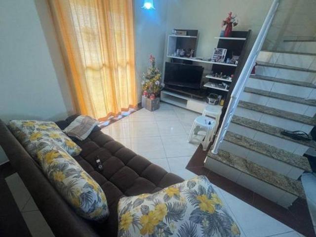 Sobrado Duplex com 2 Suítes e Espaço para 2 Vagas ? Guilhermina