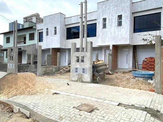 Sobrado duplex entrega para final de setembro, composto por 2 suítes, sala de estar e jantar, cozinh