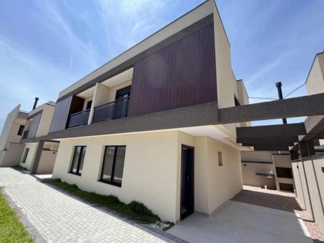 SOBRADO DUPLEX INTERNO NOVO PRONTO PARA MORAR