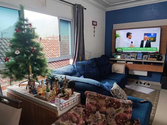 Sobrado Duplex na Vila São Jorge em São Vicente