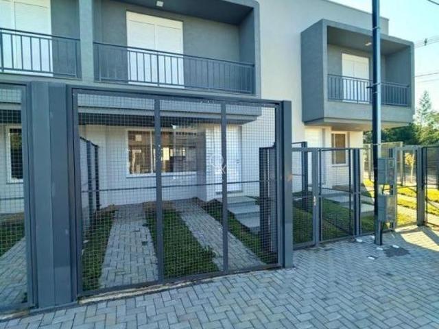 Sobrado duplex novo à venda no bairro Nossa Senhora das Graças