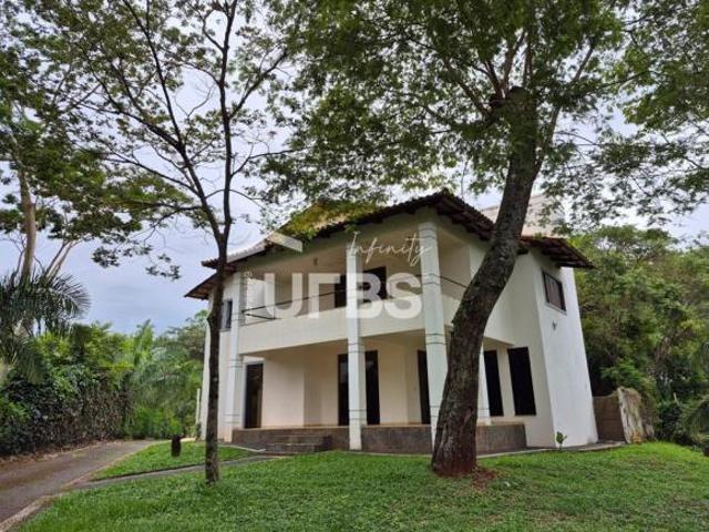 Sobrado de Alto Padrão no Aldeia do Vale | 421 m² | 5 Suítes | Lazer Completo
