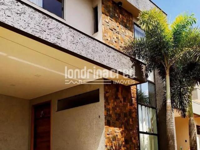Sobrado de Alto Padrão no Condomínio Bella Vitta 253 m², Vista Privilegiada, Amplo Quintal, Piscin