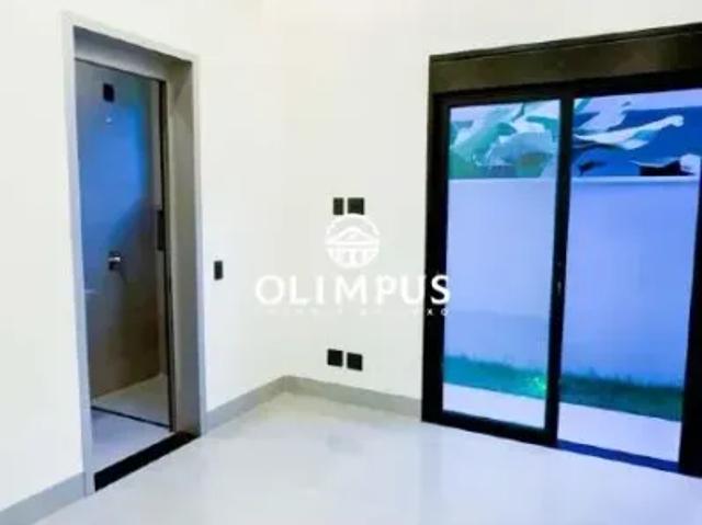 Sobrado de alto padrão no condomínio Splendido para Vennda em Uberlândia