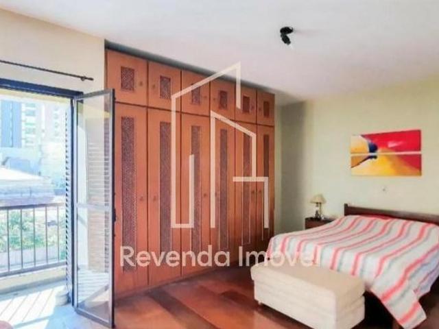 Sobrado de Alto Padrão no Jardim do Mar: 4 quartos, 4 suítes, 1 sala, 4 banheiros, 6 vagas de garage