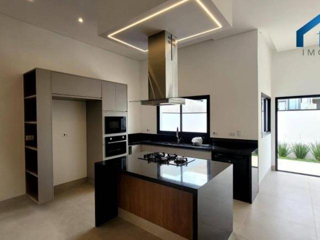 Sobrado de Alto Padrão no Residencial Central Parque – Salto/SP