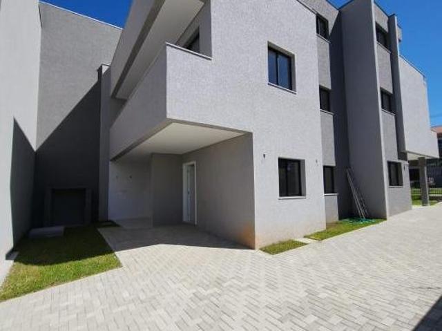 Sobrado de alto padrão, ótimo acabamento no melhor bairro de CuritibaResidencia