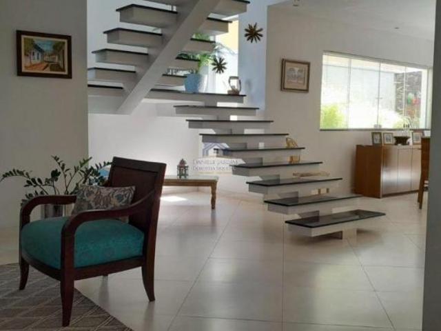 SOBRADO DE ALTO PADRÃO À VENDA – CAMPOS DO CONDE I – TREMEMBÉ/SP
