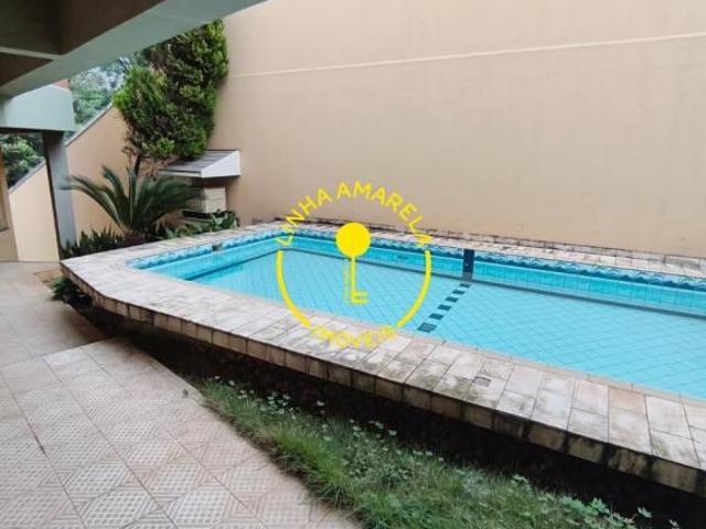 Sobrado de Alto Padrão à Venda no Butantã Jardim Rolinópolis