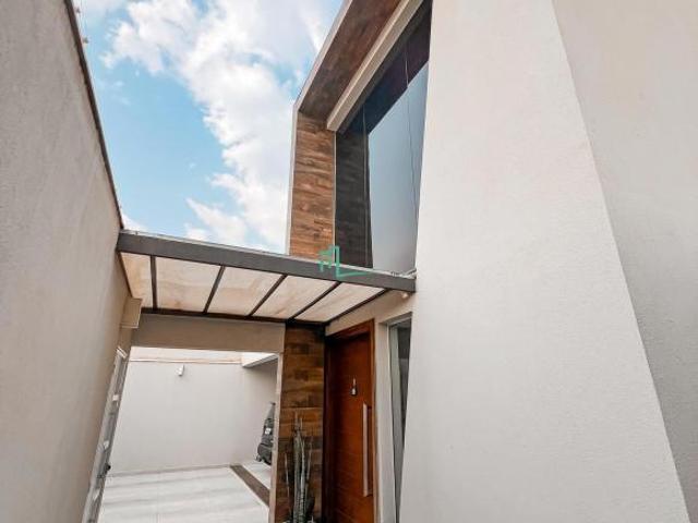 SOBRADO DE ALTO PADRÃO Á VENDA NO RESIDENCIAL AMAZONAS EM FRANCA/SP