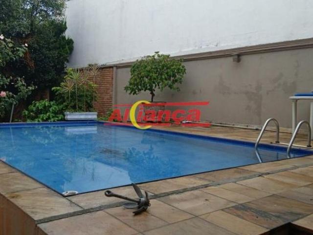 Sobrado de alto Padrão, Bairro Ponte Grande, 3 quartos,4 vagas, Piscina, churrasqueira,sacada