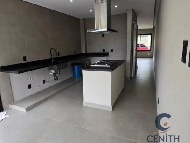 Sobrado de Alto Padrão c/ 120m², Engenharia Certificada e Design Moderno