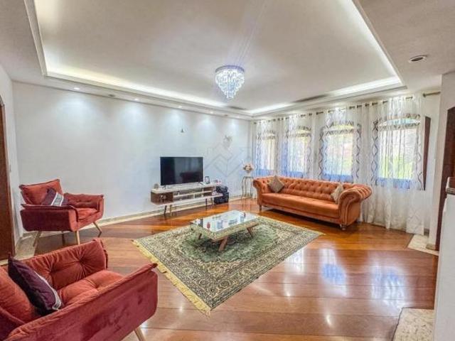 Sobrado de alto padrão com 03 suítes à venda, 535 m² no Bairro Dos Casa São Bernardo do Campo/SP