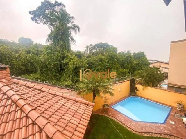 Sobrado de Alto Padrão com 3 dormitórios à venda, 210 m² Villa Branca Jacareí/SP