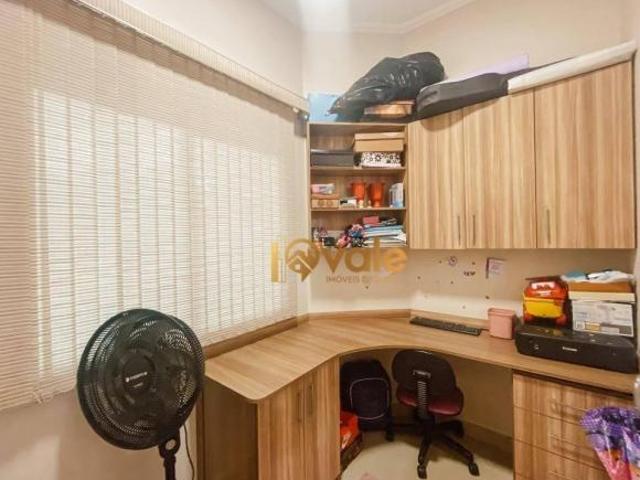 Sobrado de Alto Padrão com 3 dormitórios à venda, 220 m² Jardim Crystal Park Jacareí/SP