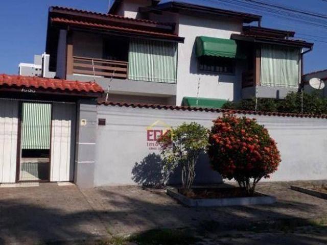 Sobrado de alto padrão com 3 dormitórios à venda, 262 m² por R$ 1.600.000 Indaiá Caraguatatuba/S