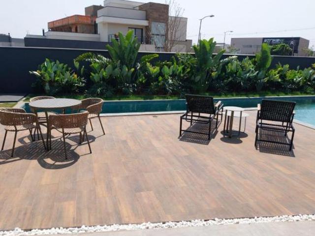 Sobrado de Alto Padrão com 3 Suítes e Piscina no Jardim Pau Brasil