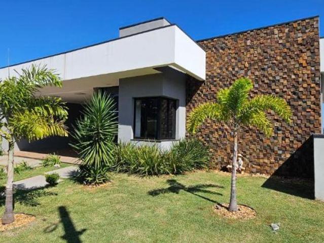 Sobrado de Alto Padrão com Vista Privilegiada e Piscina Climatizada Ninho Verde 2 Pardinho SP