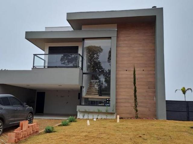 Sobrado de alto padrão com piscina, sauna e automação | Ninho Verde II – Pardinh