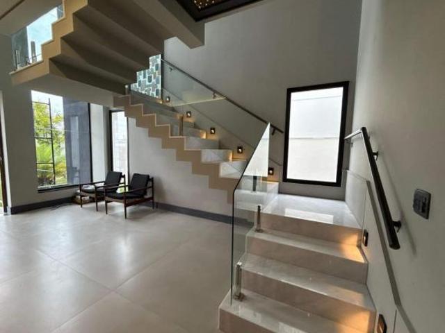 Sobrado de Alto Padrão, Condominio Alphaville 1, São José dos Campos, SP, Venda, locação