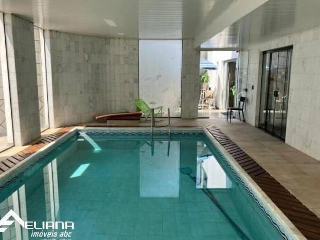 Sobrado de Alto Padrão em Nova Petrópolis São Bernardo Com Piscina