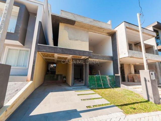 Sobrado de Alto Padrão em Condomínio Fechado – Pin