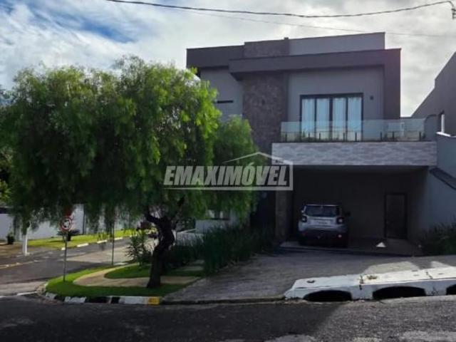 Sobrado de Alto Padrão em Lote de Esquina: 300m² de Conforto, Sustentabilidade e Lazer Completo