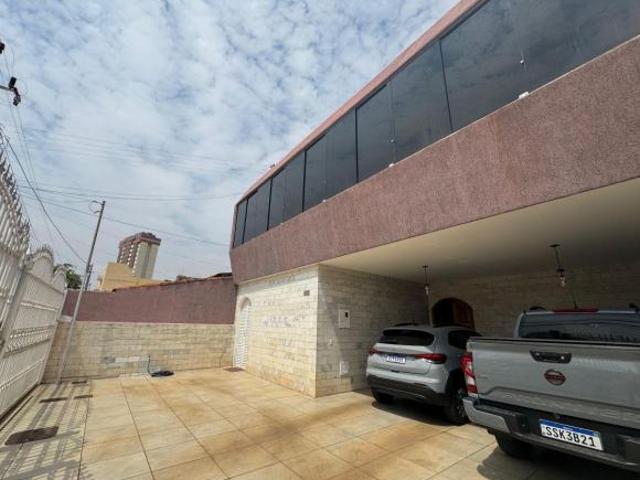 Sobrado de Alto Padrão em Taguatinga Sul – 349m² de Terreno