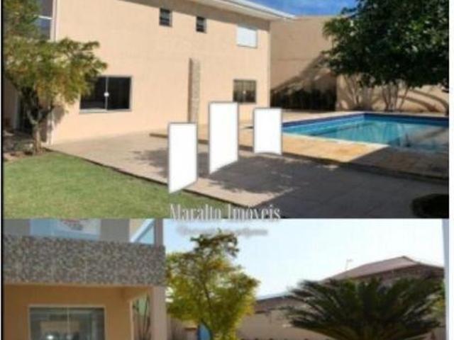 Sobrado de alto Padrão lote inteiro Ótima Localização 180 m² área útil aceita financiamento