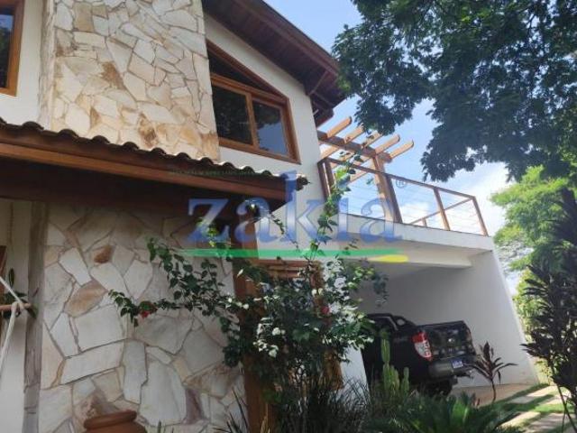 Sobrado de campo Alto Padrão de 278 m² com 3 suítes, piscina e área gourmet no Condomínio Riviera de