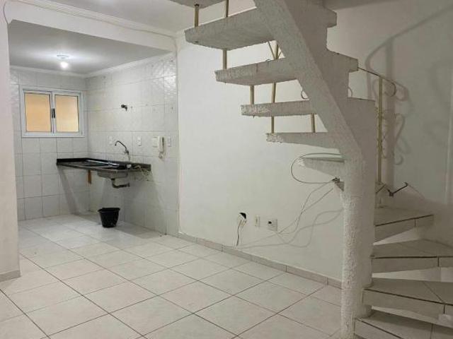 Sobrado de condomínio com 2 suítes à venda, 65 m² por R$ 400.000 Canto do Forte Praia Grande/SP