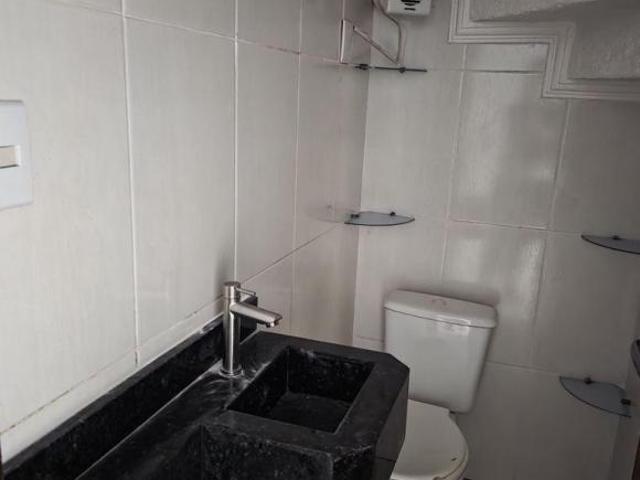 Sobrado de Condomínio com 2 quartos, Glória, Praia Grande R$ 265 mil