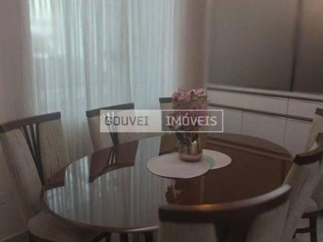 Sobrado de Condomínio com 3 Quartos, 1 Suíte, 155M², à Venda por R$ 780.000,00 Guaíra, Curitiba P