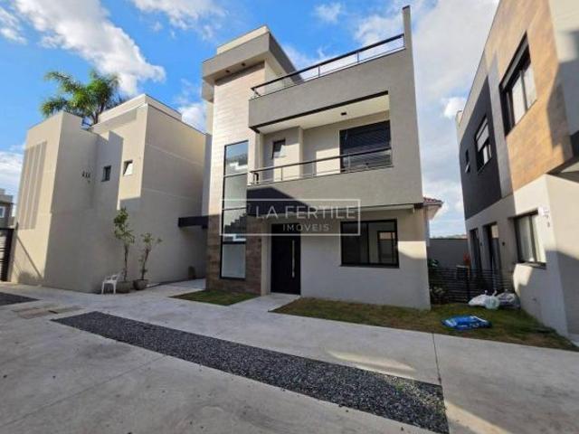 Sobrado de Condomínio com 3 Quartos, 1 Suíte, 126M², à Venda por R$ 869.000,00 Uberaba, Curitiba