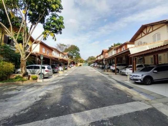 Sobrado de condomínio a venda no Jardim Bonfiglioli