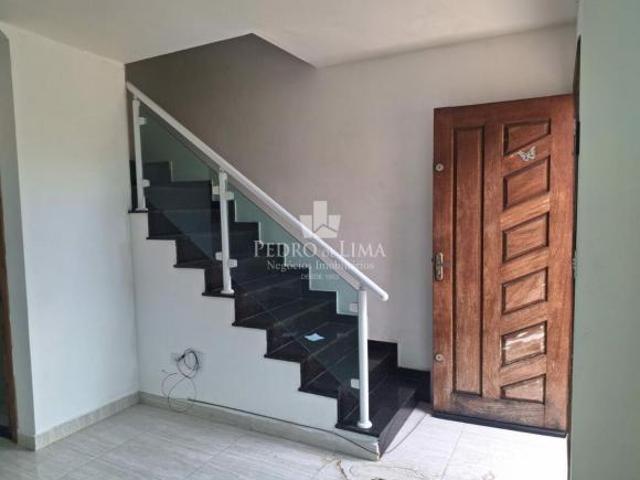 Sobrado de Condomínio em porcelanato com 2 suítes e 1 vaga na Vila Matilde