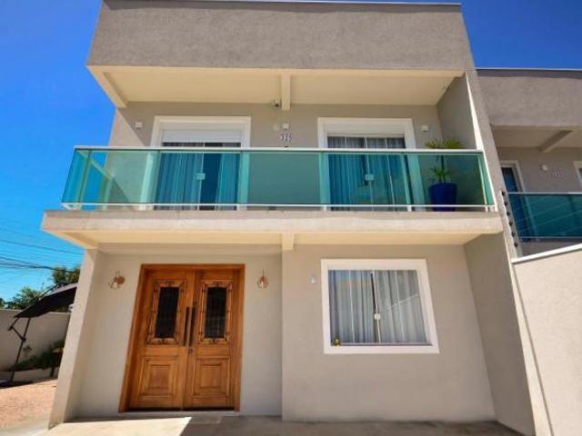 Sobrado de esq face norte muito ensolarado no São Braz 134m²
